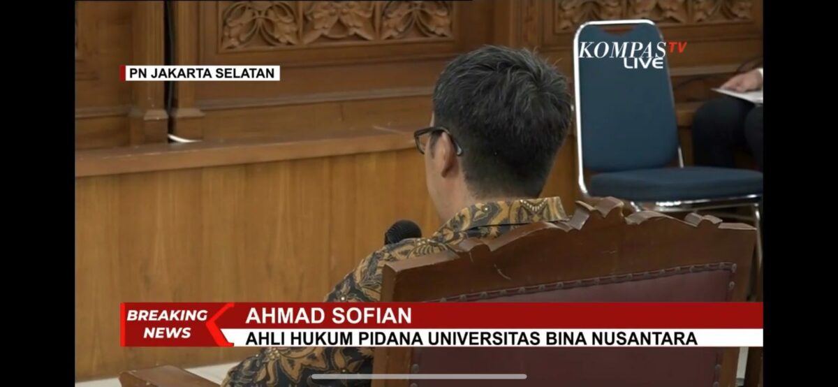 DR. AHMAD SOFIAN MENJADI AHLI DALAM KASUS MARIO DANDY – Business Law